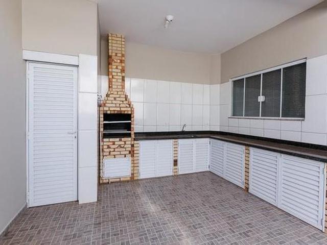 Casa com 3 Quartos e 2 banheiro à Venda, 133m² Vila Carmosina São Paulo