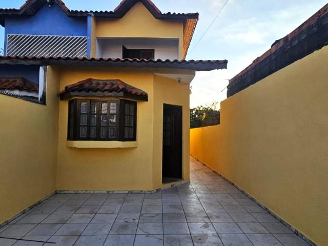 Casa com 3 quartos e 2 banheiros, 120m2 a venda no bairro Jordanopolis Arujá SP