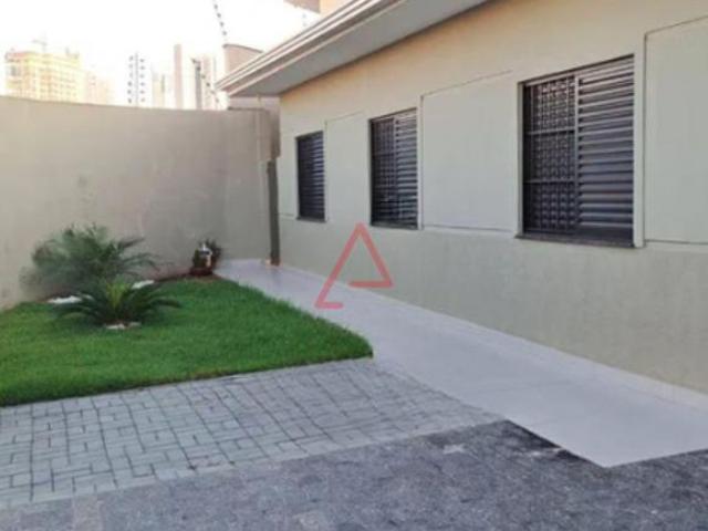 Casa com 3 Quartos e 2 banheiros à Venda, 171 m² por R$ 1.280.000, Jardim Itatiaia 2, Londrina PR