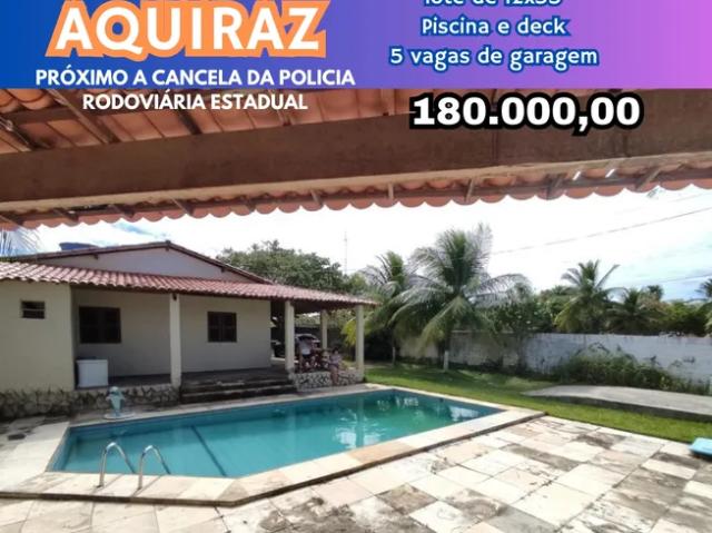 Casa com 3 Quartos e 2 banheiros à Venda, 180 m² por R$ 180.000