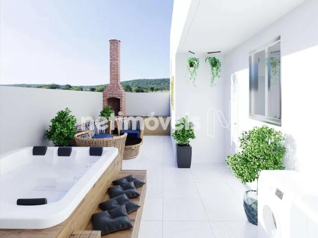 Casa com 3 Quartos e 2 banheiros à Venda, 106 m² por R$ 363.387