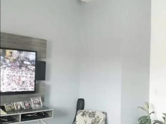 Casa com 3 Quartos e 2 banheiros à Venda, 108 m² por R$ 350.000