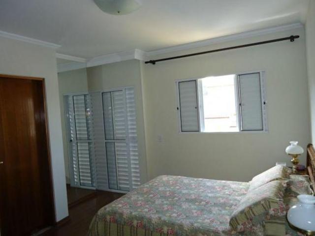 Casa com 3 Quartos e 2 banheiros à Venda, 120 m² por R$ 250.000 Barueri SP