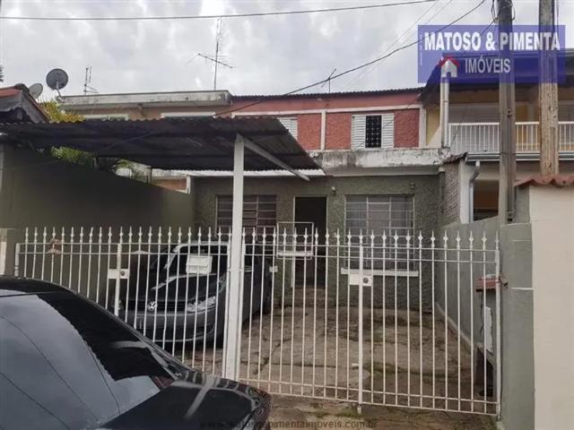 Casa com 3 Quartos e 2 banheiros à Venda, 120 m² por R$ 270.000