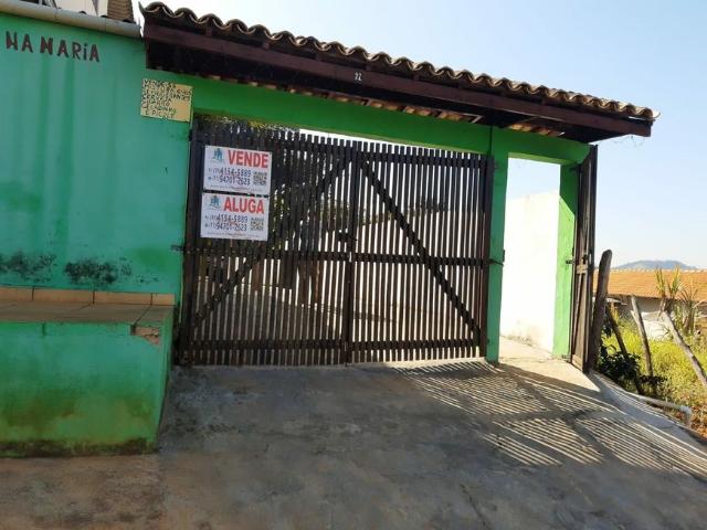 Casa com 3 Quartos e 2 banheiros à Venda, 120 m² por R$ 350.000