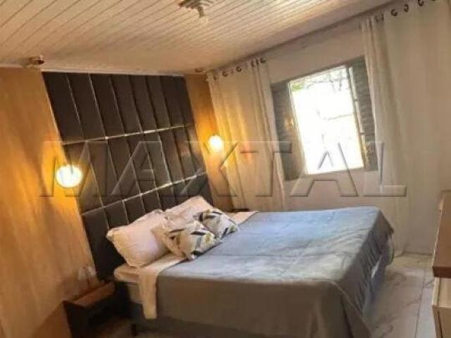Casa com 3 Quartos e 2 Banheiros à Venda 121 m² por R$ 450.000