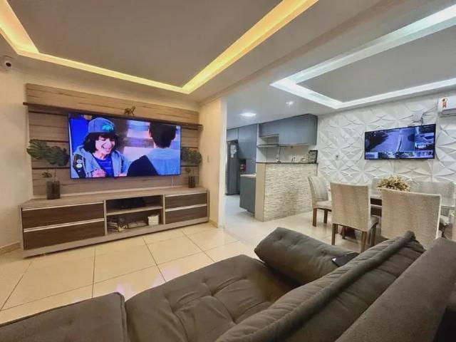 Casa com 3 Quartos e 2 banheiros à Venda, 128 m² por R$ 360.000
