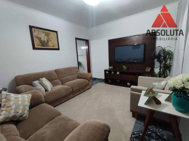 Casa com 3 Quartos e 2 banheiros à Venda, 130 m² por R$ 480.000