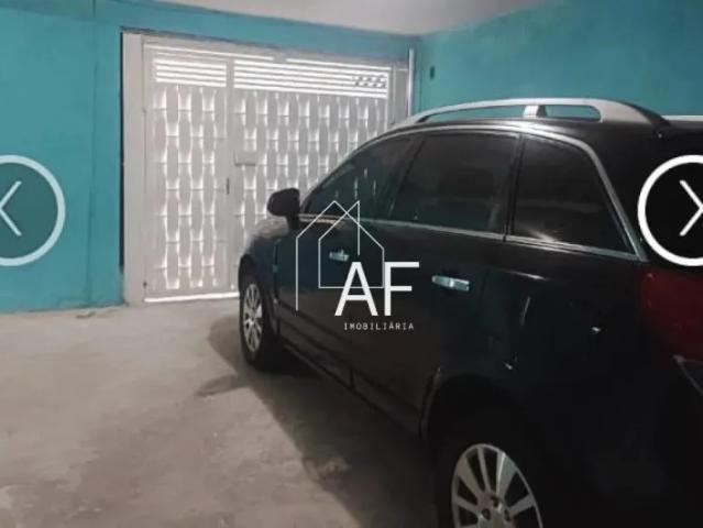 Casa com 3 Quartos e 2 banheiros à Venda, 250 m² por R$ 350.002