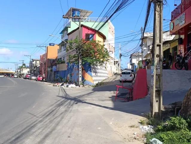 Casa com 3 Quartos e 2 banheiros à Venda, 280 m² por R$ 195.000