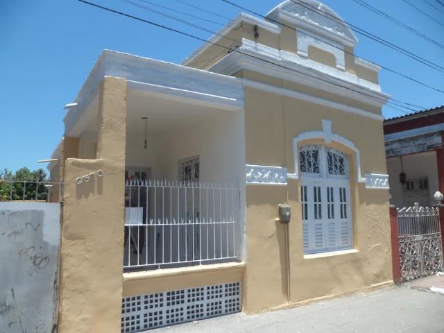 Casa com 3 Quartos e 2 banheiros à Venda, 343 m² por R$ 530.000