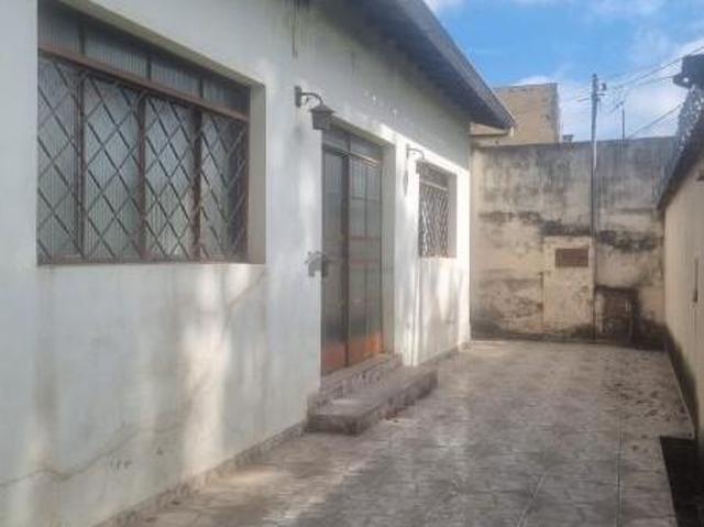 Casa com 3 Quartos e 2 banheiros a Venda, 360 m2 por R$ 860.000,00