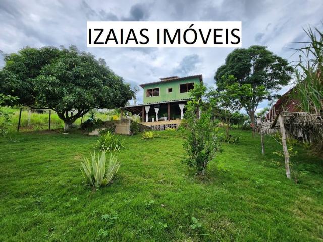 Casa com 3 Quartos e 2 banheiros à Venda, 75 m² por R$ 160.000