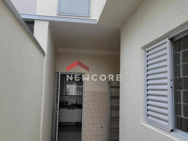 Casa com 3 Quartos e 2 banheiros à Venda, 84 m² por R$ 350.000
