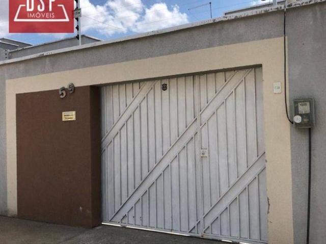 Casa com 3 Quartos e 2 banheiros à Venda, 89 m² por R$ 350.000
