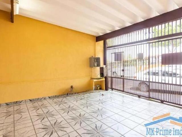 Casa com 3 quartos e 2 Vagas de Garagem