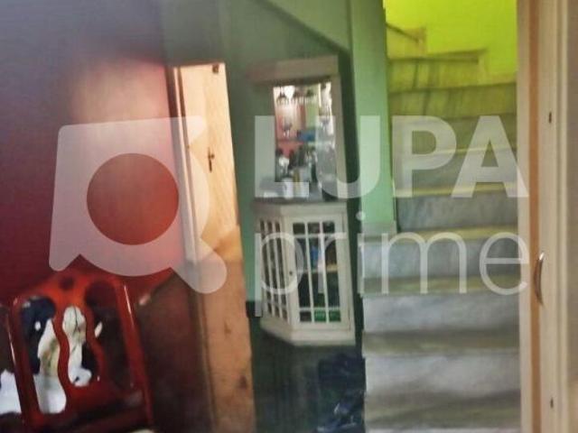 CASA COM 3 QUARTOS E 2 VAGAS DE GARAGEM À VENDA NA VILA MARIA ALTA