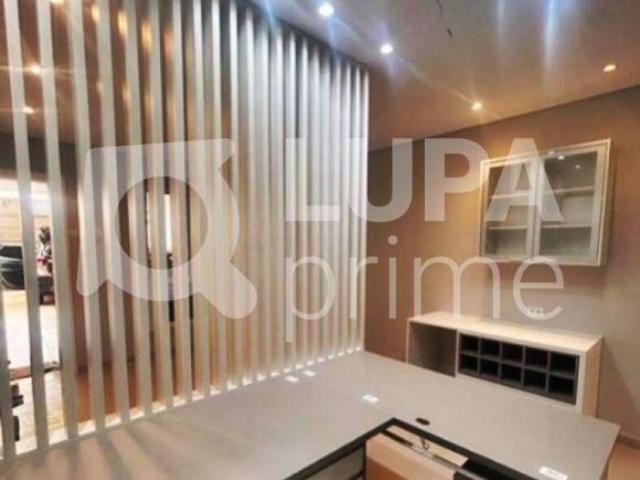 CASA COM 3 QUARTOS E 2 VAGAS DE GARAGEM À VENDA NA ÁGUA FRIA
