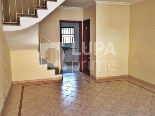 CASA COM 3 QUARTOS E 2 VAGAS DE GARAGEM À VENDA NO TREMEMBÉ