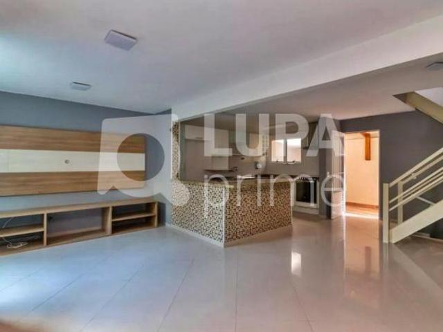 CASA COM 3 QUARTOS E 2 VAGAS DE GARAGEM À VENDA NO JARDIM SÃO PAULO