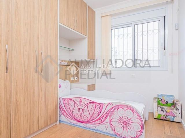 Casa com 3 quartos e 300m² para alugar em Vila São José Ipiranga, São Paulo