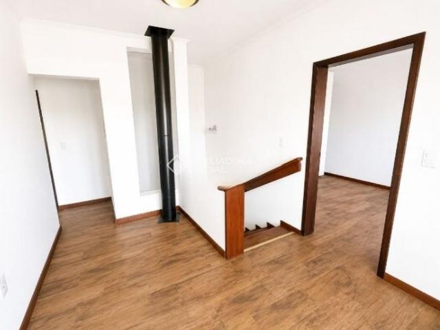 Casa com 3 quartos e 350m² para alugar em Fátima, Canoas