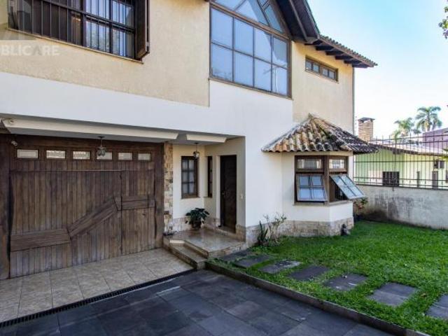 Casa com 3 quartos e 357m² à venda em Tristeza, Porto Alegre