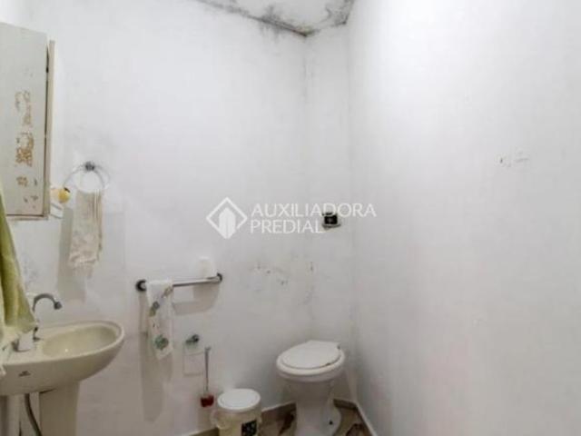 Casa com 3 Quartos e 3 banheiros à Venda, 150 m²