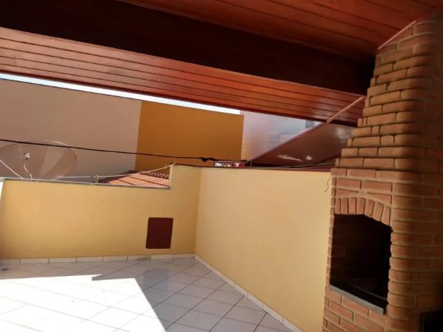 Casa com 3 Quartos e 3 banheiros à Venda, 160 m² por R$ 150.000