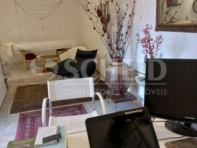 Casa com 3 Quartos e 3 banheiros à Venda, 125 m² por R$ 740.000 Jardim Bélgica