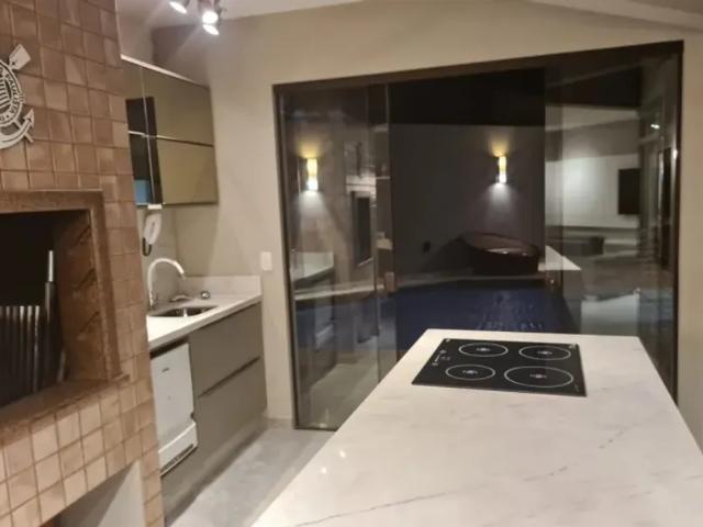 Casa com 3 Quartos e 3 banheiros à Venda, 130 m² por R$ 340.000
