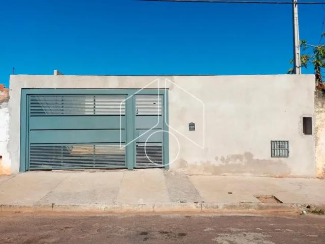 Casa com 3 Quartos e 3 banheiros à Venda, 76 m² por R$ 380.000