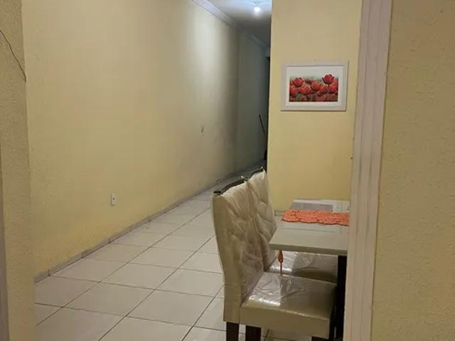 Casa com 3 Quartos e 3 banheiros à Venda, 95 m² por R$ 90.000