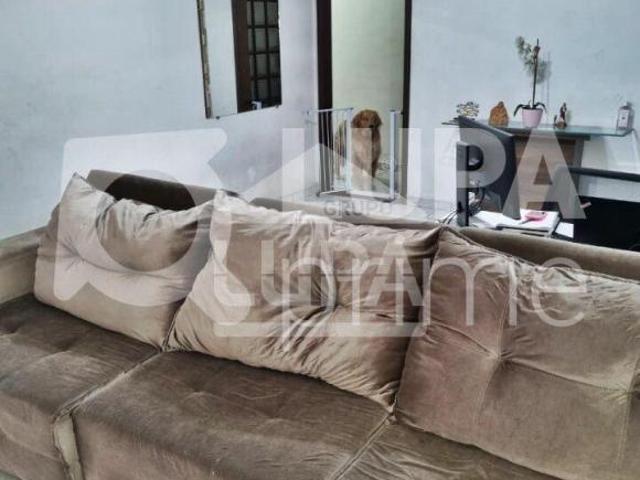 CASA COM 3 QUARTOS E 3 VAGAS DE GARAGEM À VENDA NA VILA MARIA ALTA