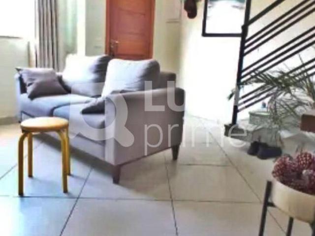 CASA COM 3 QUARTOS E 3 VAGAS DE GARAGEM À VENDA NO TREMEMBÉ