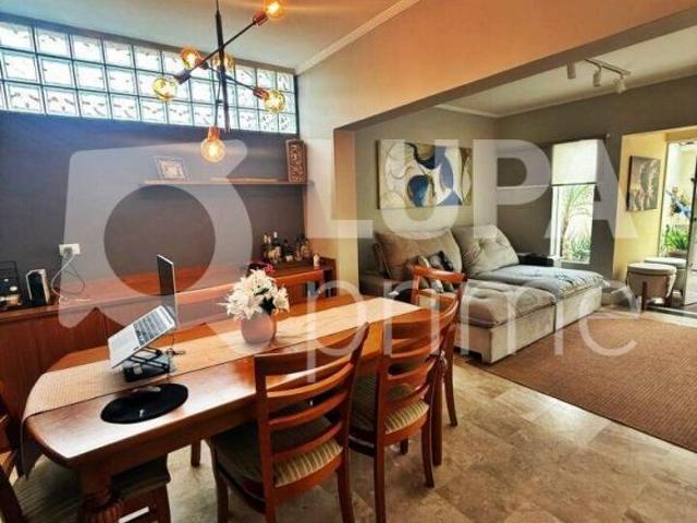 CASA COM 3 QUARTOS E 3 VAGAS DE GARAGEM À VENDA NO PARQUE MANDAQUI
