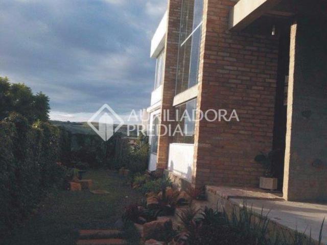 Casa com 3 quartos e vista excepcional !