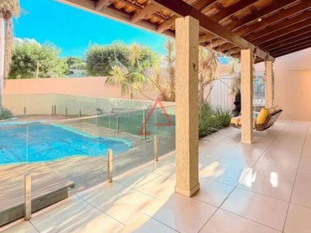 Casa com 3 Quartos e Piscina à Venda, 147m² por R$650.000,00, Abussafe, Londrina PR