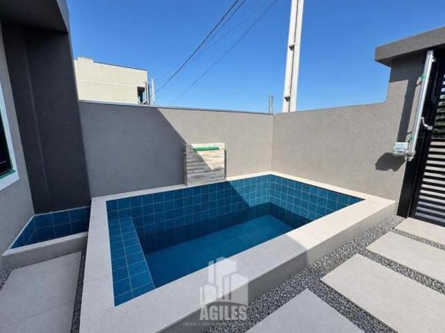 Casa com 3 quartos e piscina baln. Primavera