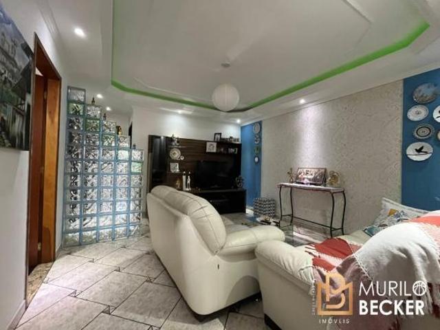 Casa com 3 quartos e ponto comercial no Morada do Sol