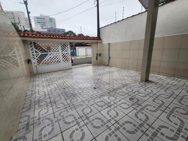 Casa com 3 quartos em Solemar Praia Grande SP