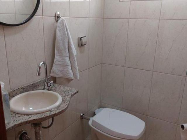 Casa com 3 quartos em terreno de 300 m² à venda, Residencial Santa Rita