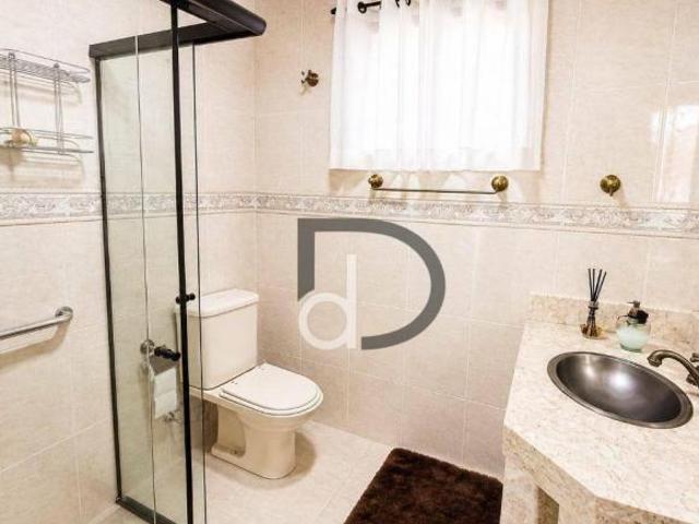 Casa com 3 quartos em Valinhos, R$ 1.350.000,00