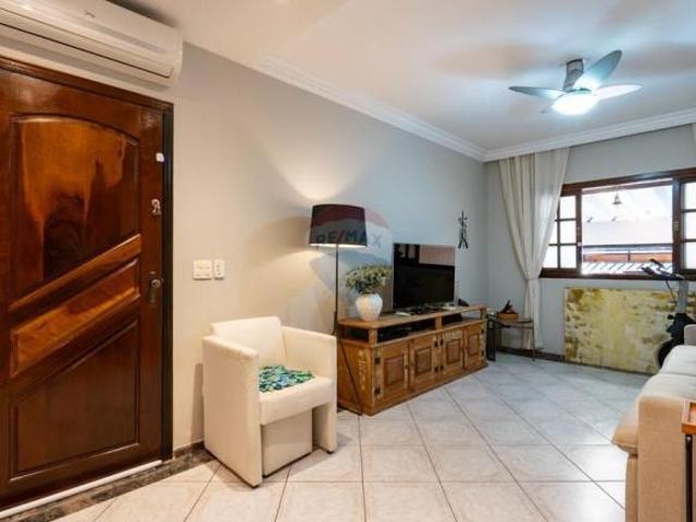 CASA COM 3 QUARTOS, EDÍCULA, 2 VAGAS AO LADO SHOPPNG INTERLAGOS, OPORTUNIDADE