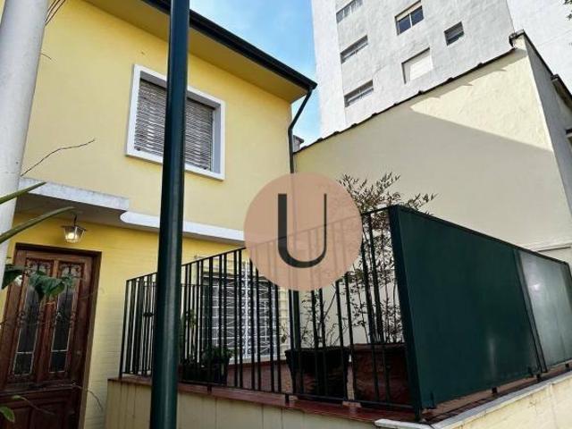 Casa com 3 quartos edícula e vaga coberta à venda na Vila Mariana a 4 minutos do Metrô Ana Rosa