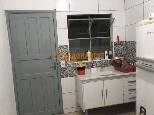 Casa com 3 quartos+ edícula no Residencial Tatetuba