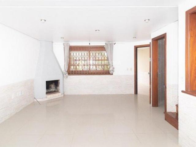 Casa com 3 quartos Hípica, Porto Alegre