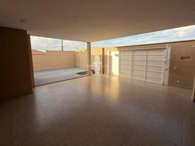 Casa com 3 Quartos, Nova Floresta Guaxupé