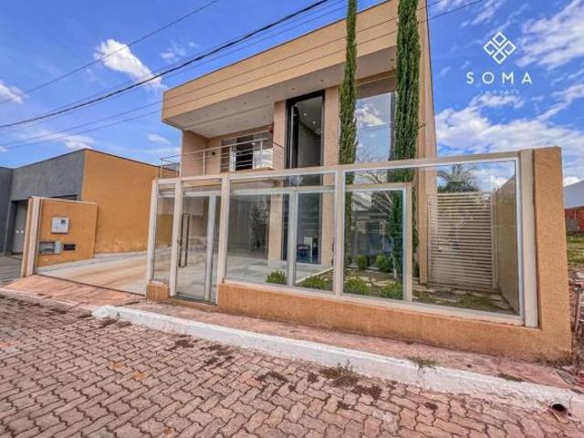 CASA COM 3 QUARTOS NO CONDOMÍNIO VARANDAS ARNIQUEIRAS