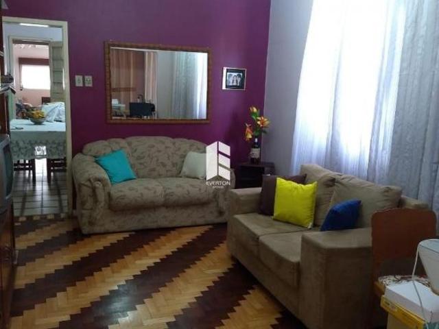 Casa com 3 quartos no centro